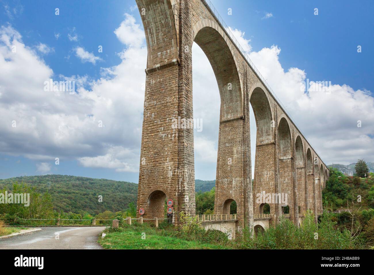 Cize bolozon viaduct hi-res stock photography and images - Alamy