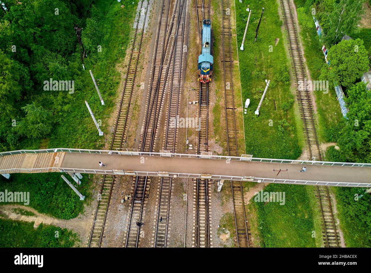 Bridge over the railroad tracks hi-res stock photography and images - Alamy