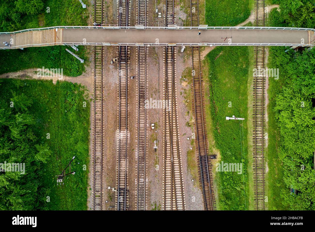 Pedestrian bridge over railway hi-res stock photography and images - Alamy