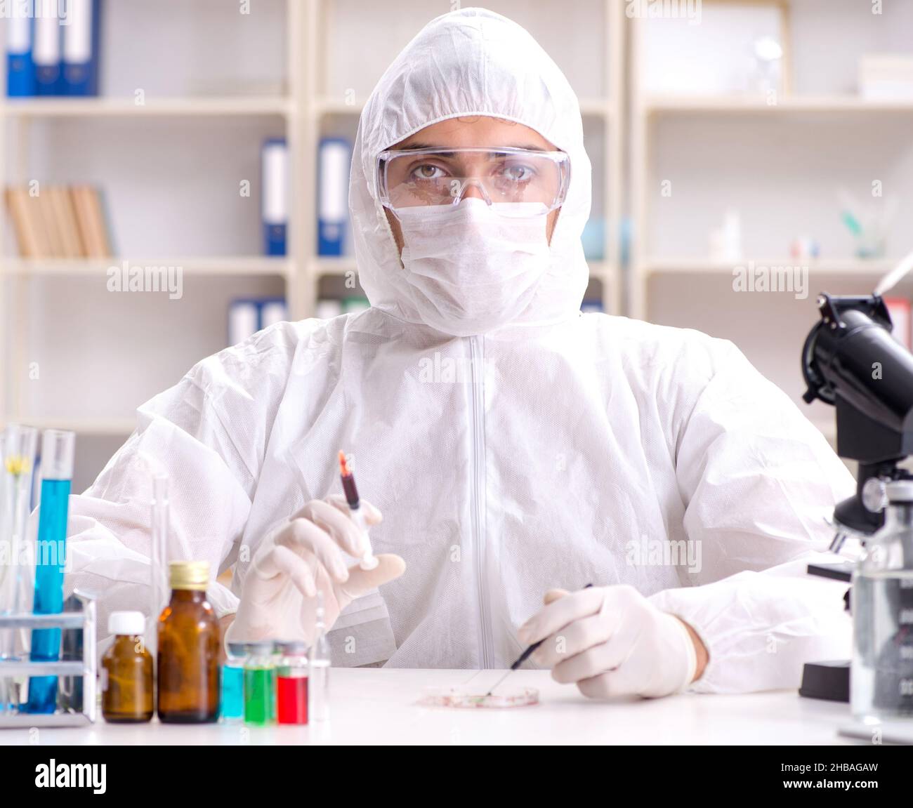 The biotechnology scientist chemist working in lab Stock Photo - Alamy