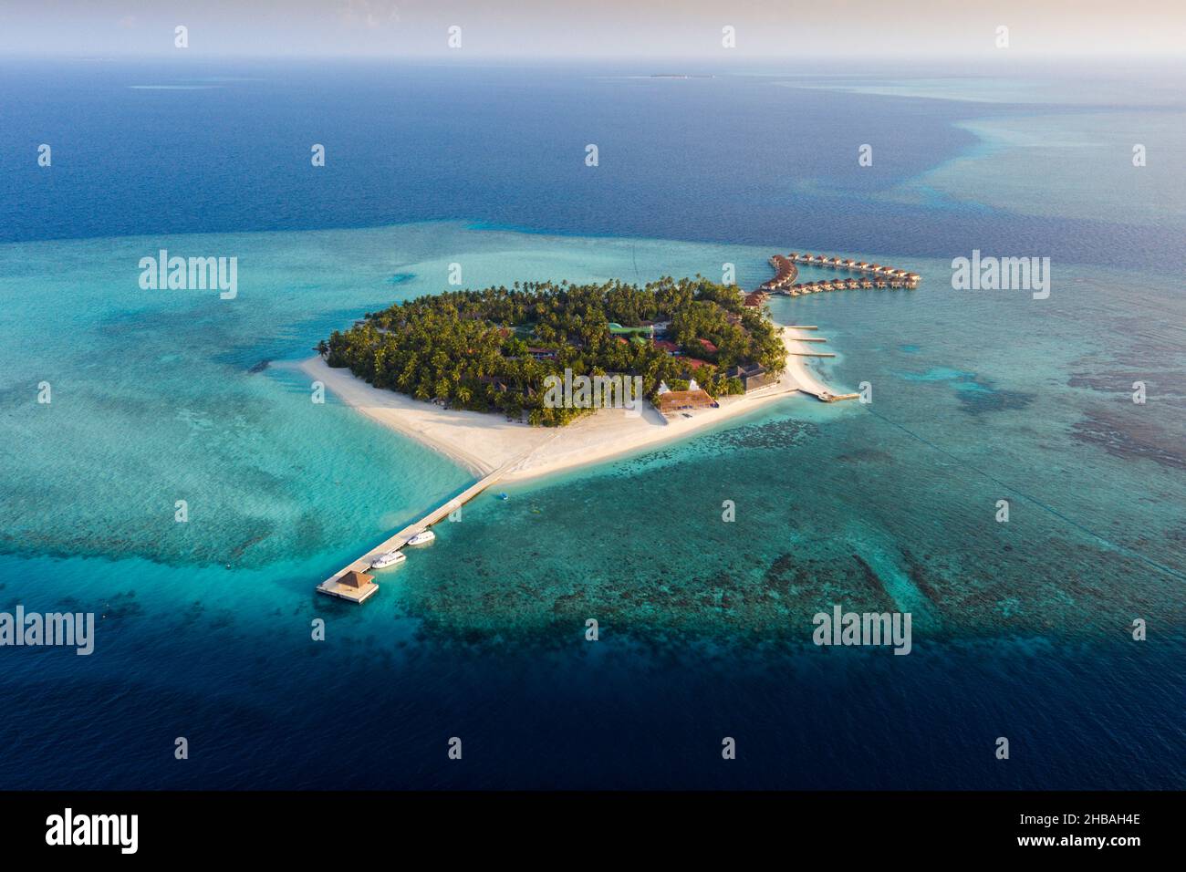 Vacation Island Alimatha, Felidhu Atoll, Indian Ocean, Maldives Stock ...