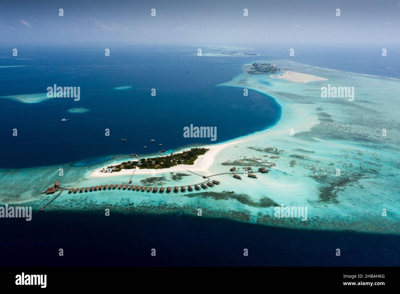 Cocoa island maldives hi-res stock photography and images - Alamy