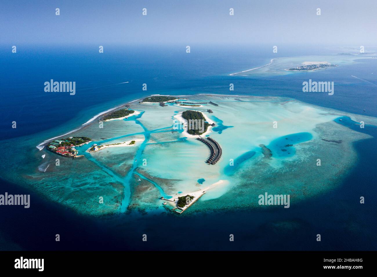 Vacation Island Dhigufinolhu and Veligandu, South Male Atoll, Indian ...