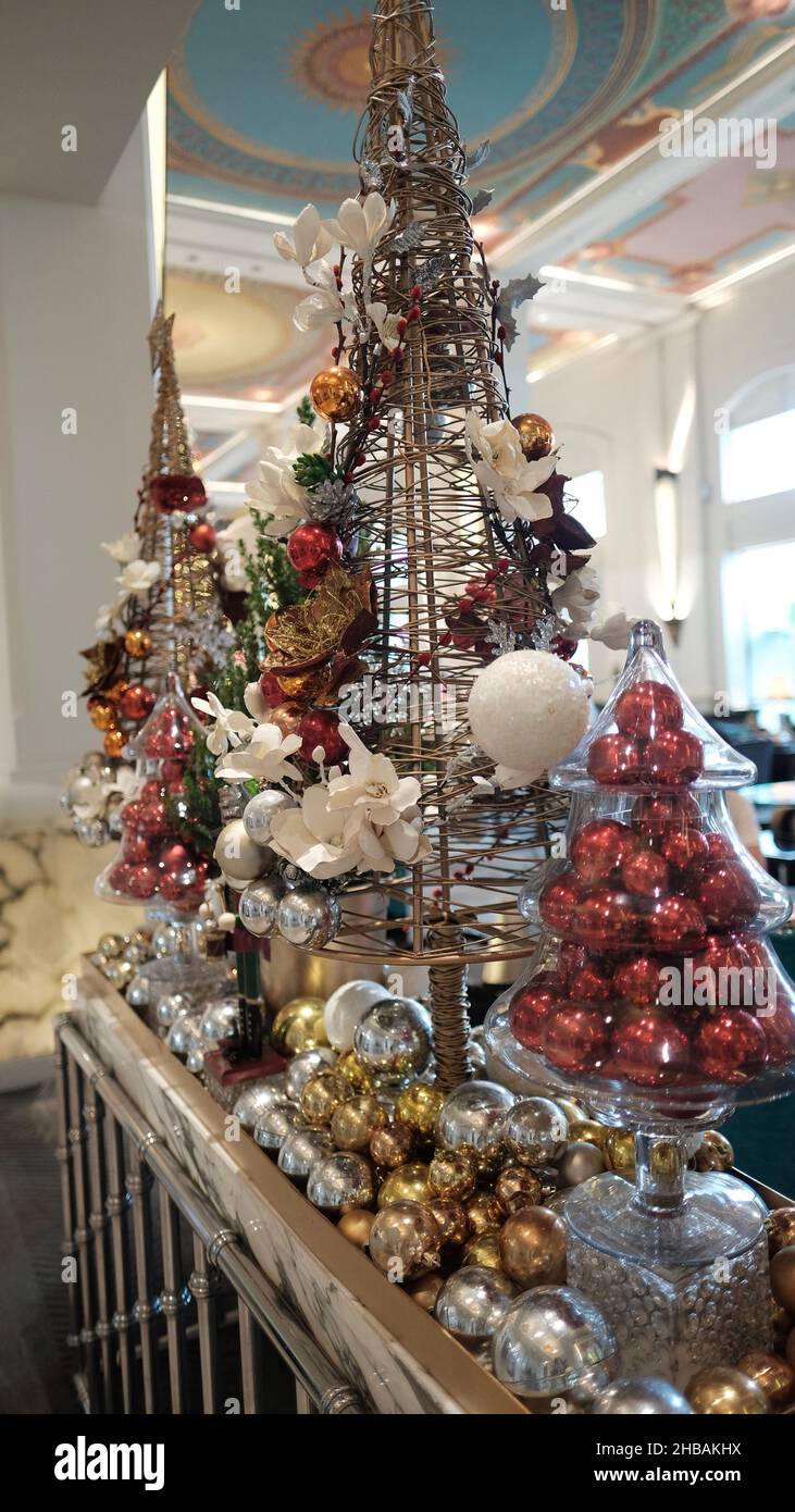 Anantara Siam Bangkok Hotel Christmas Decorations 2021 Bangkok Thailand ...