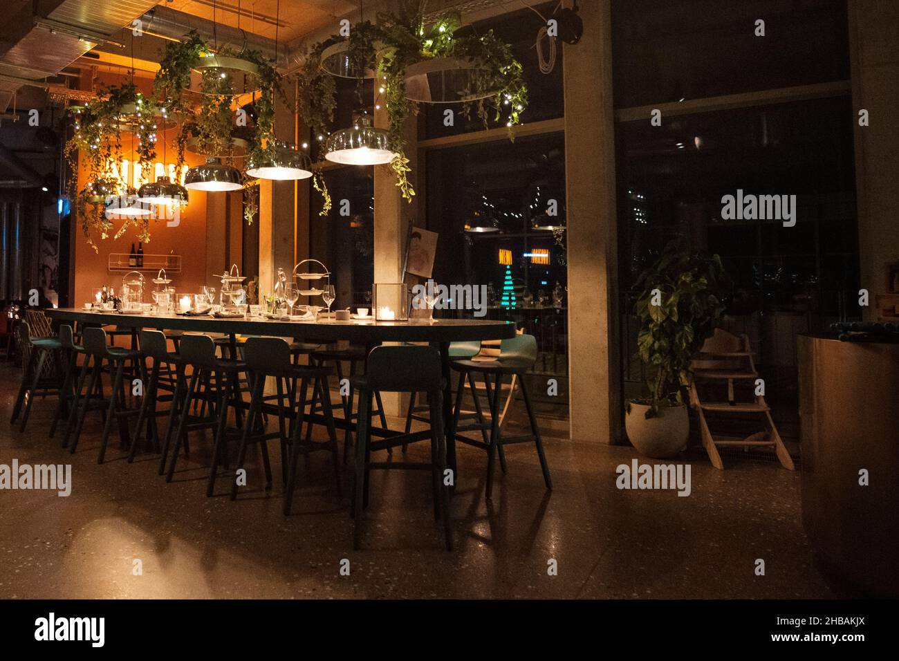 Cozy seating hi-res stock photography and images - Alamy