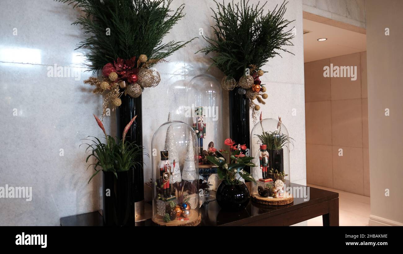 Anantara Siam Bangkok Hotel Christmas Decorations 2021 Bangkok Thailand ...