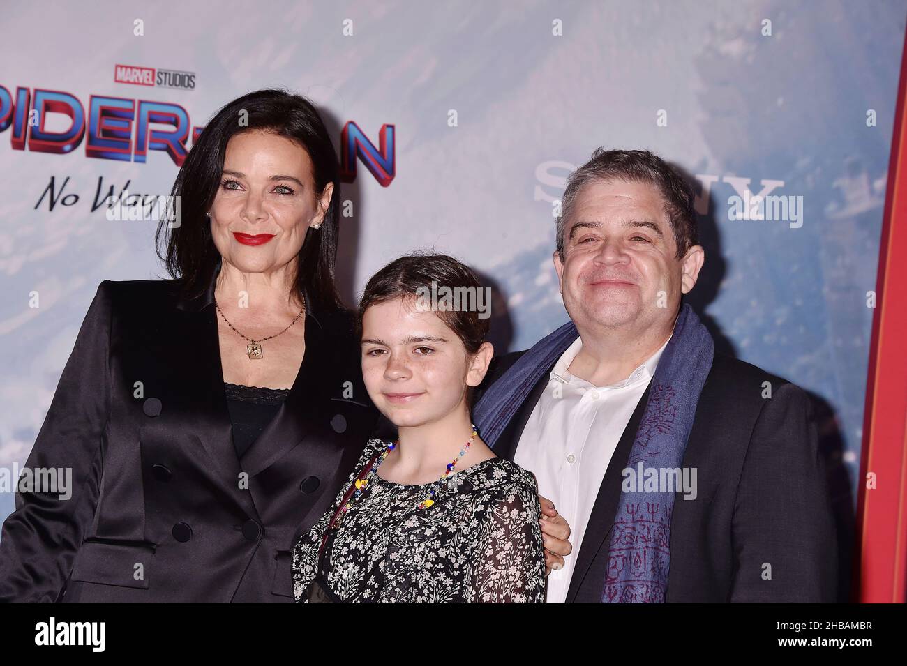 LOS ANGELES, CA - DECEMBER 13: (L-R) Meredith Salenger, Alice Rigney ...