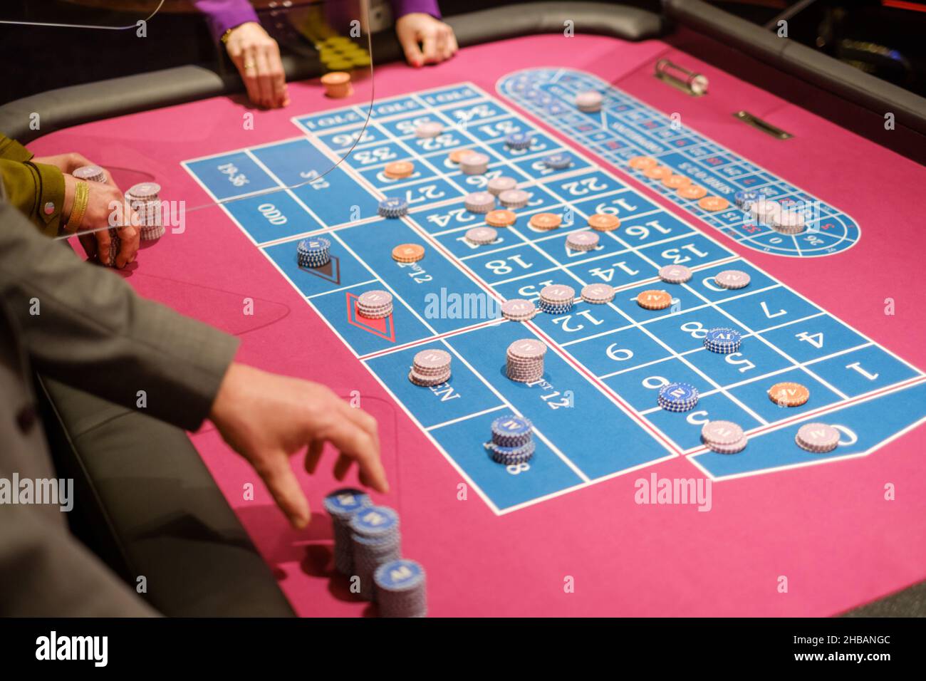Casino employees hi-res stock photography and images - Alamy