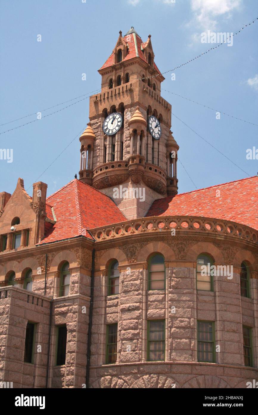 Wise County Courthouse located in Decatur, TX Stock Photo - Alamy