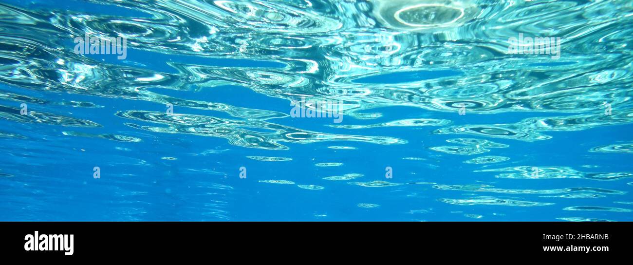 Surfing underwater view hi-res stock photography and images - Alamy
