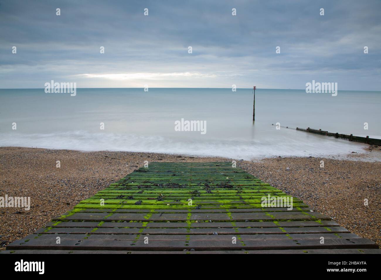 Morning at Kingsdown beach, near the famous White Cliffs of Dover, Kent ...