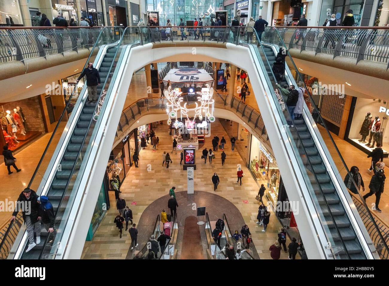 One stop shopping centre birmingham hi-res stock photography and images ...