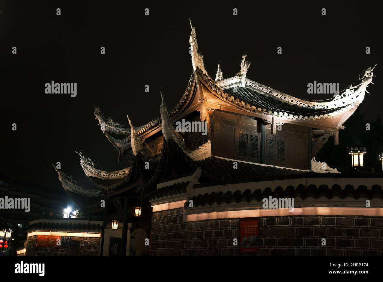 Chinese historic buildings at night Stock Photo - Alamy
