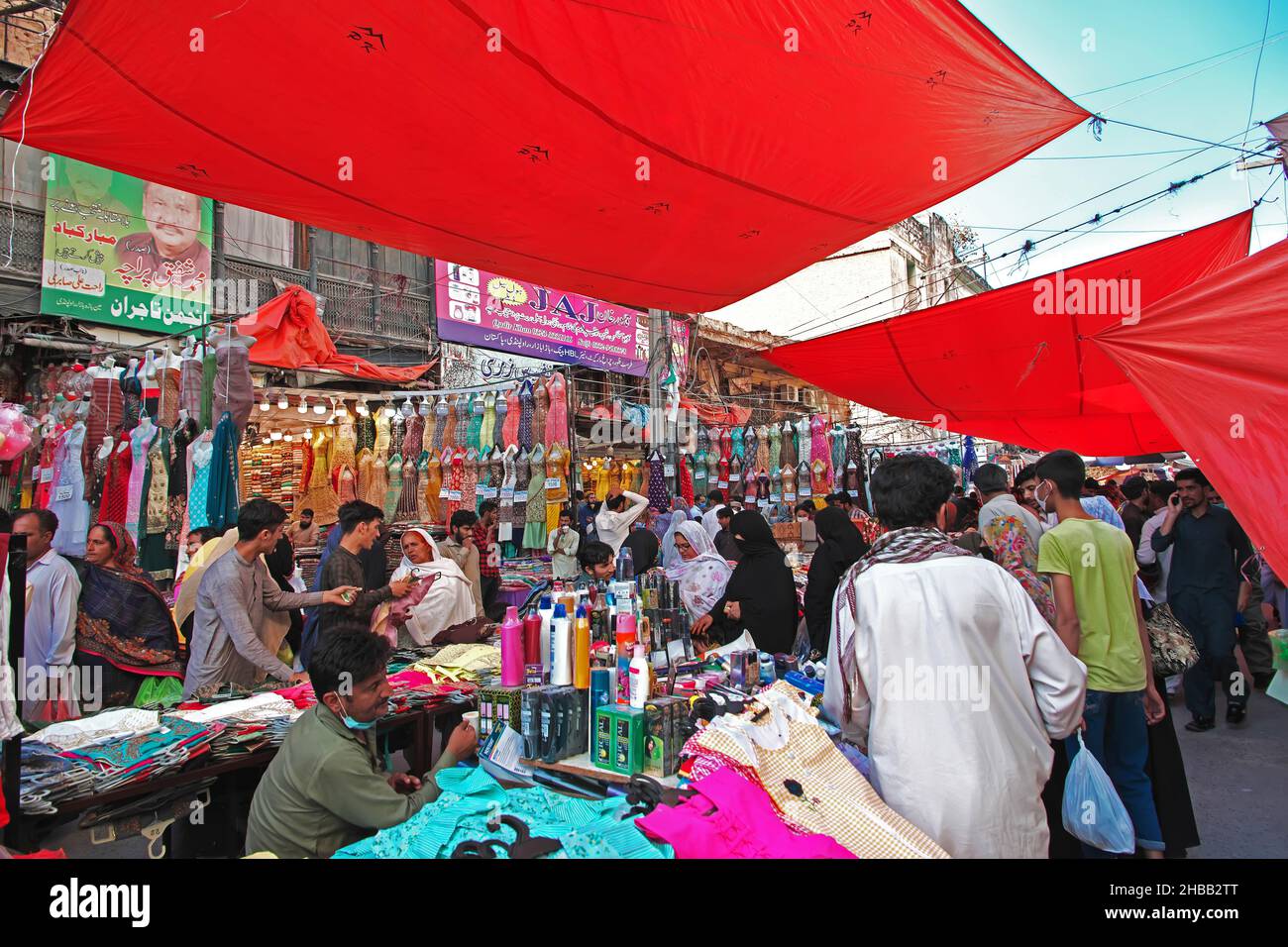 Local market in Rawalpindi close Islamabad, Punjab province, Pakistan ...