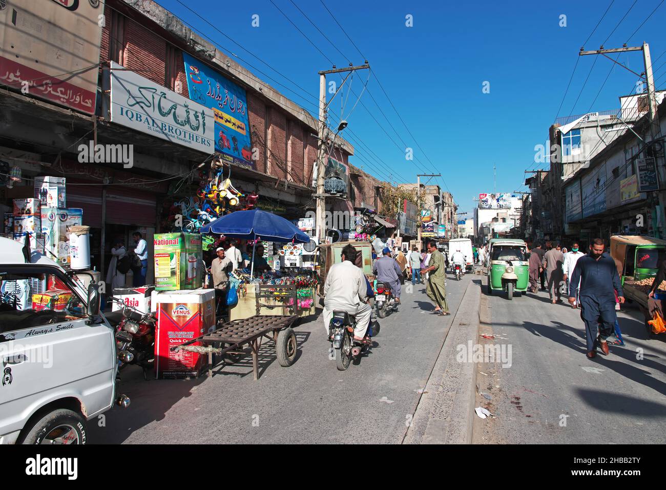 Local market in Rawalpindi close Islamabad, Punjab province, Pakistan ...
