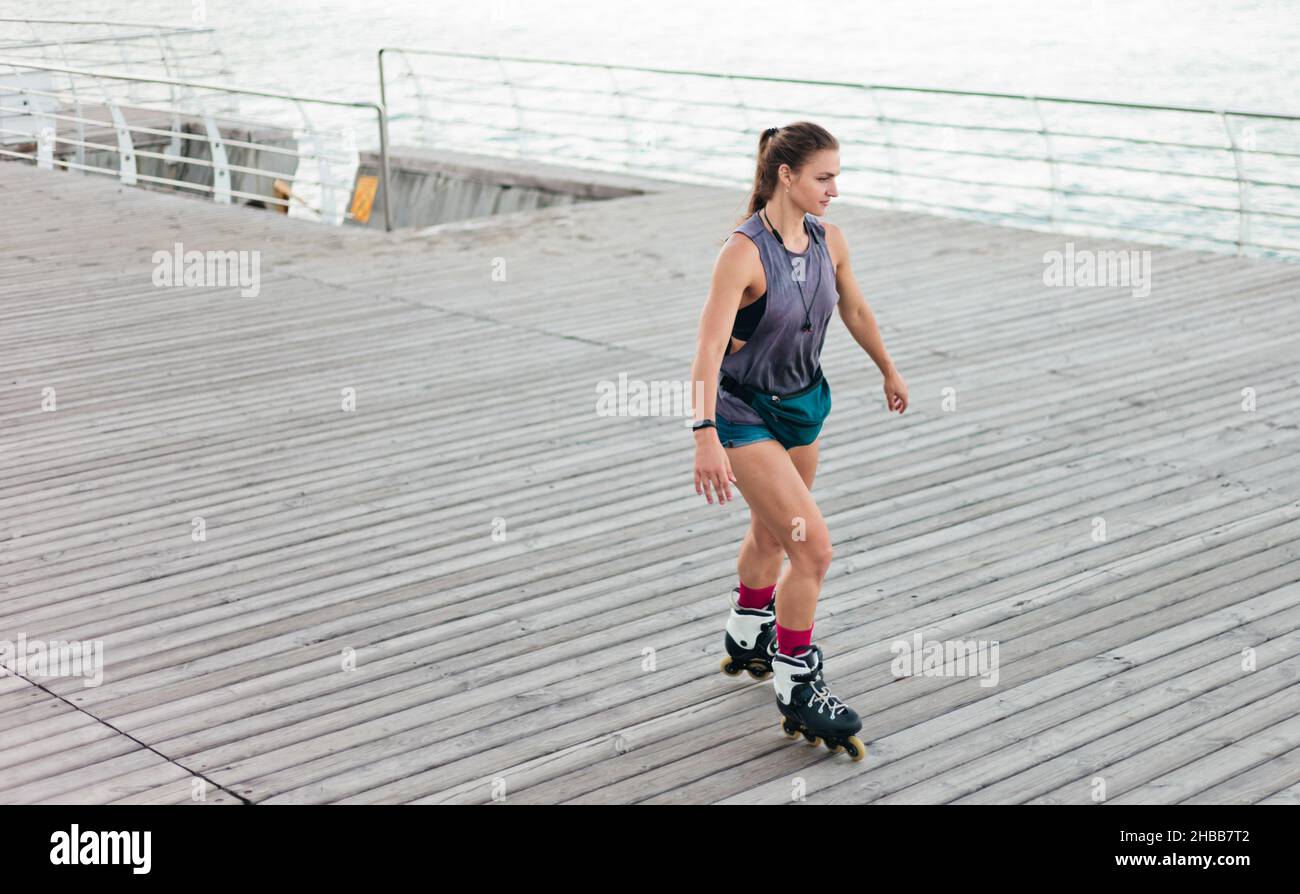 Skating on the beach hi-res stock photography and images - Alamy