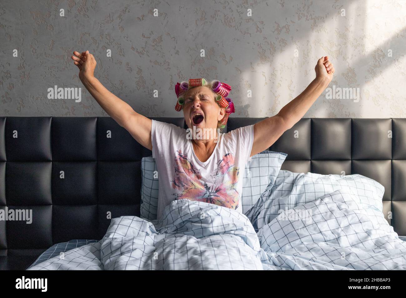 Adult human yawning hi-res stock photography and images - Alamy
