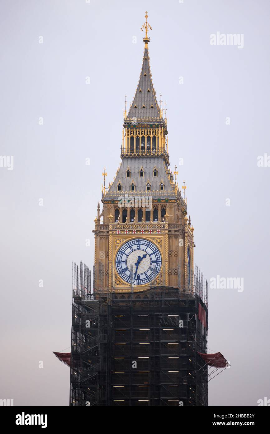 Big Ben, The Elizabeth Tower is revealed from behind scaffolding after ...