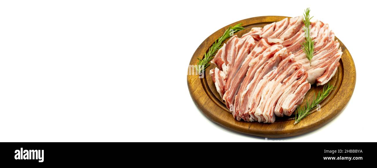 Raw lamb ribs isolated on white background. close-up lamb ribs ...