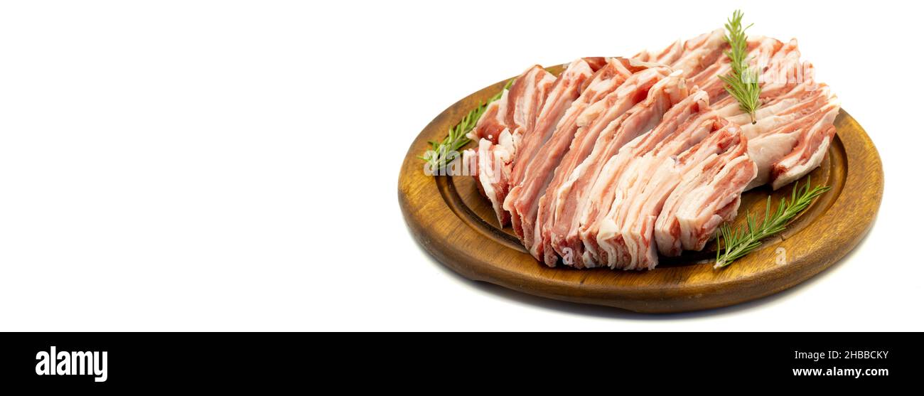 Raw lamb ribs isolated on white background. close-up lamb ribs ...