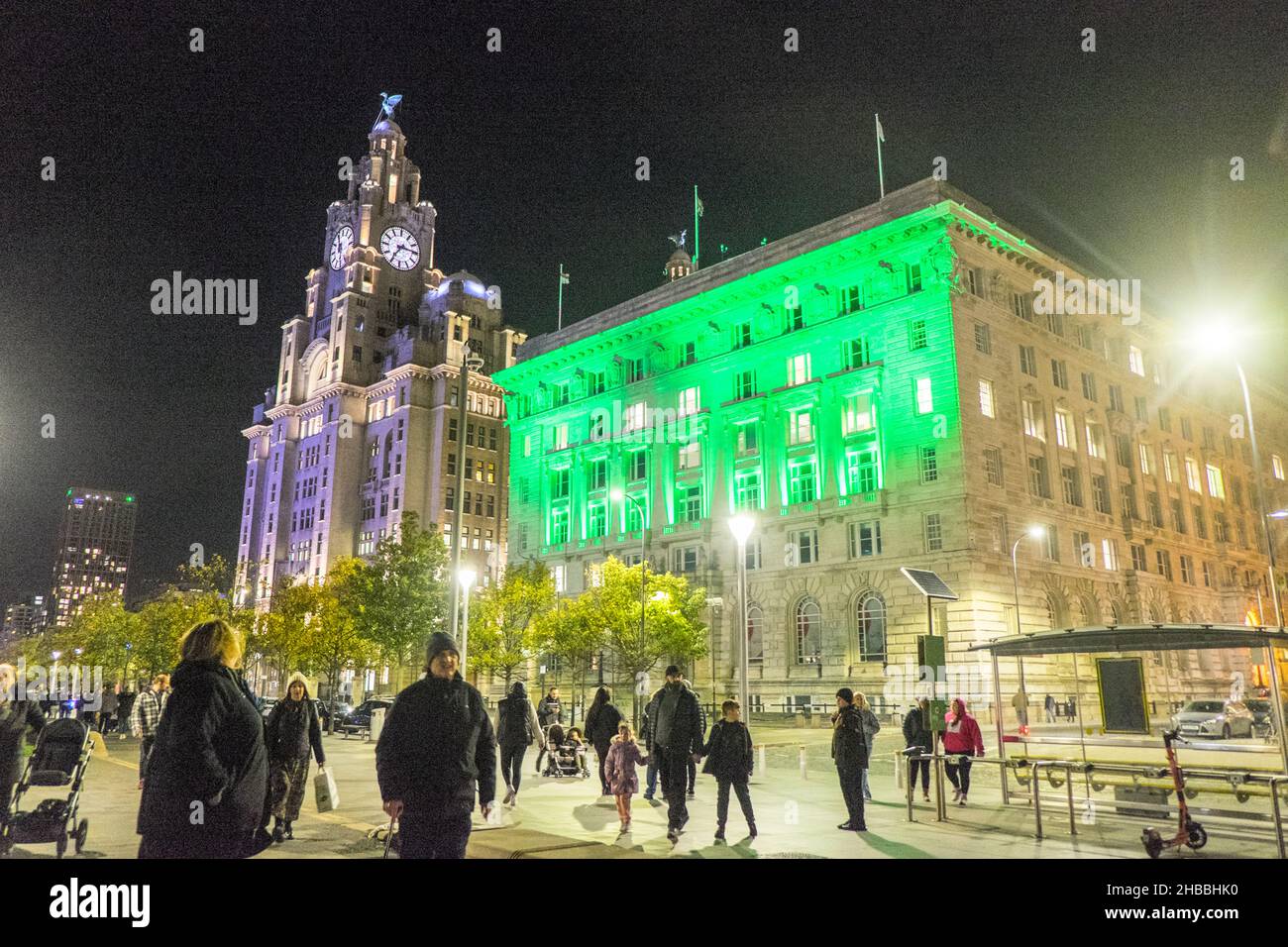 Liverpool river of light festival hi-res stock photography and images ...