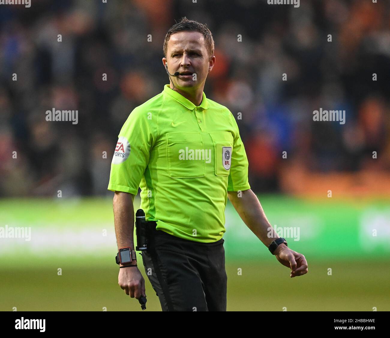 Referee David Webb Stock Photo - Alamy