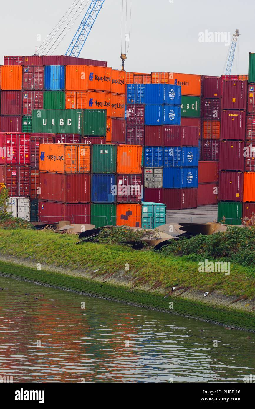 ROTTERDAM, NETHERLANDS -14 NOV 2021- View of colorful shipping ...