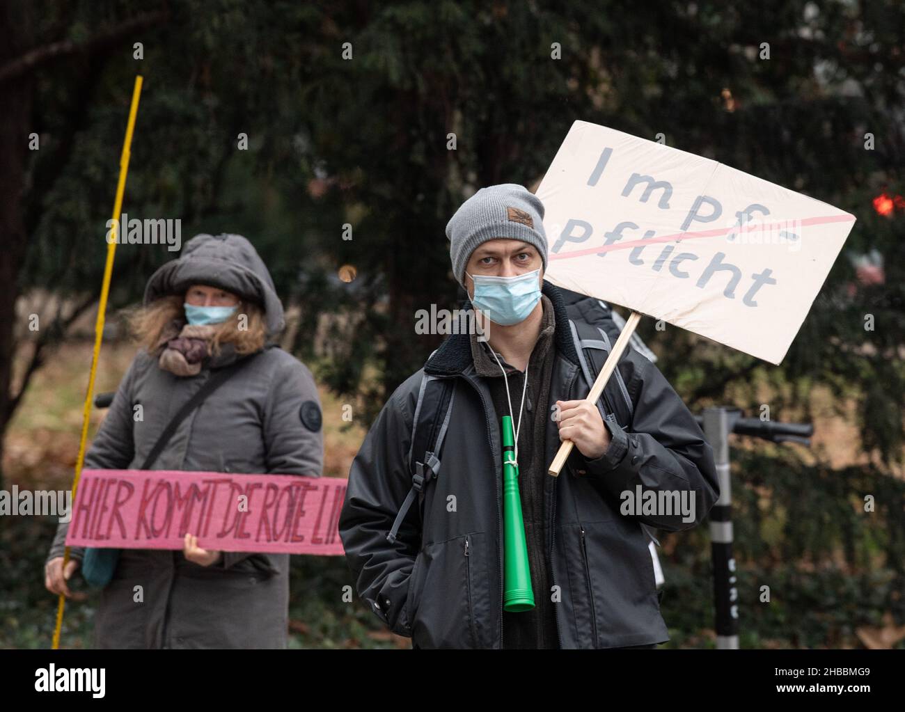 Frankfurt, Germany. 18th Dec, 2021. 18 December 2021, Hessen, Frankfurt ...