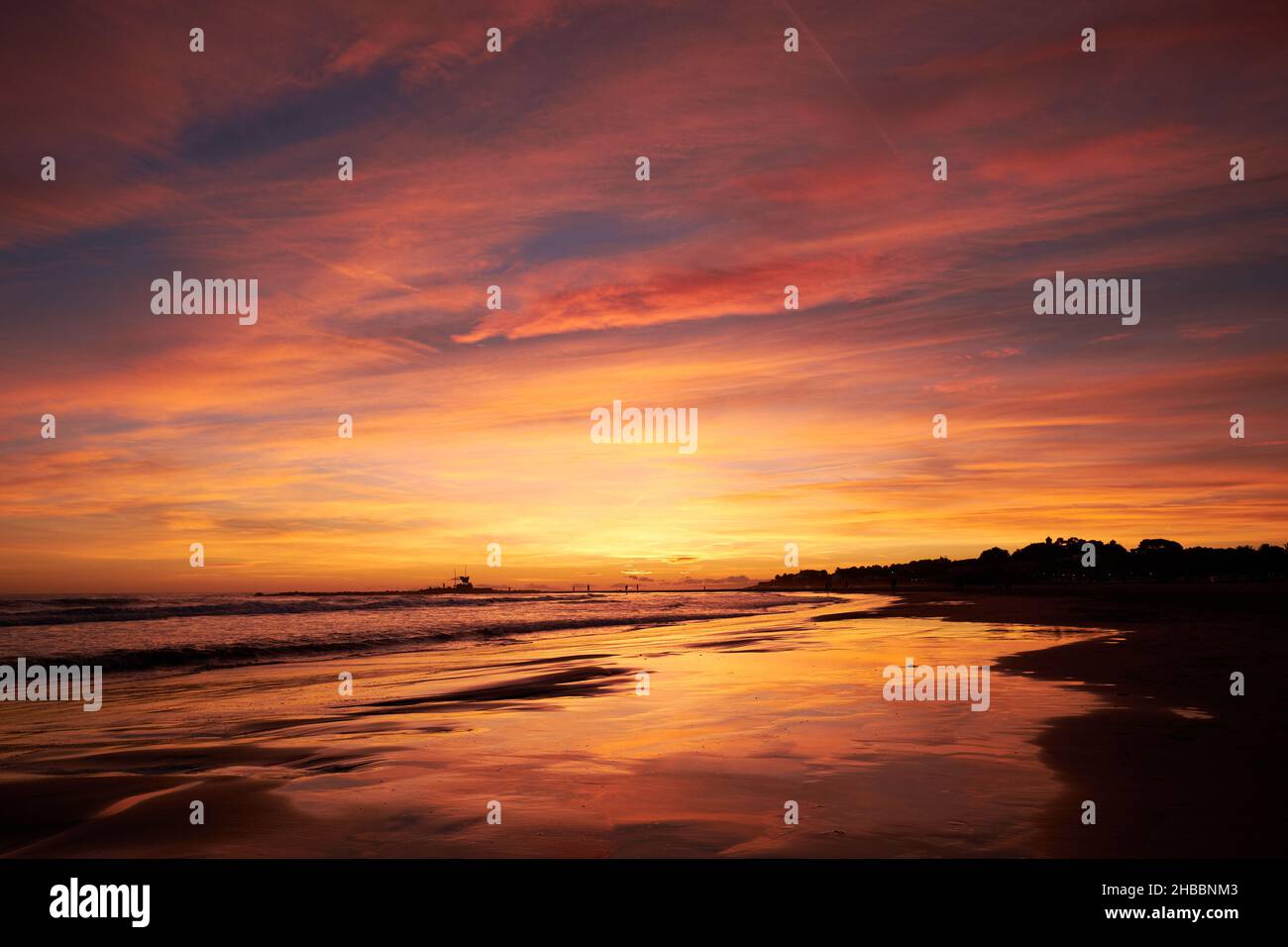 Vilanova sunset hi-res stock photography and images - Alamy