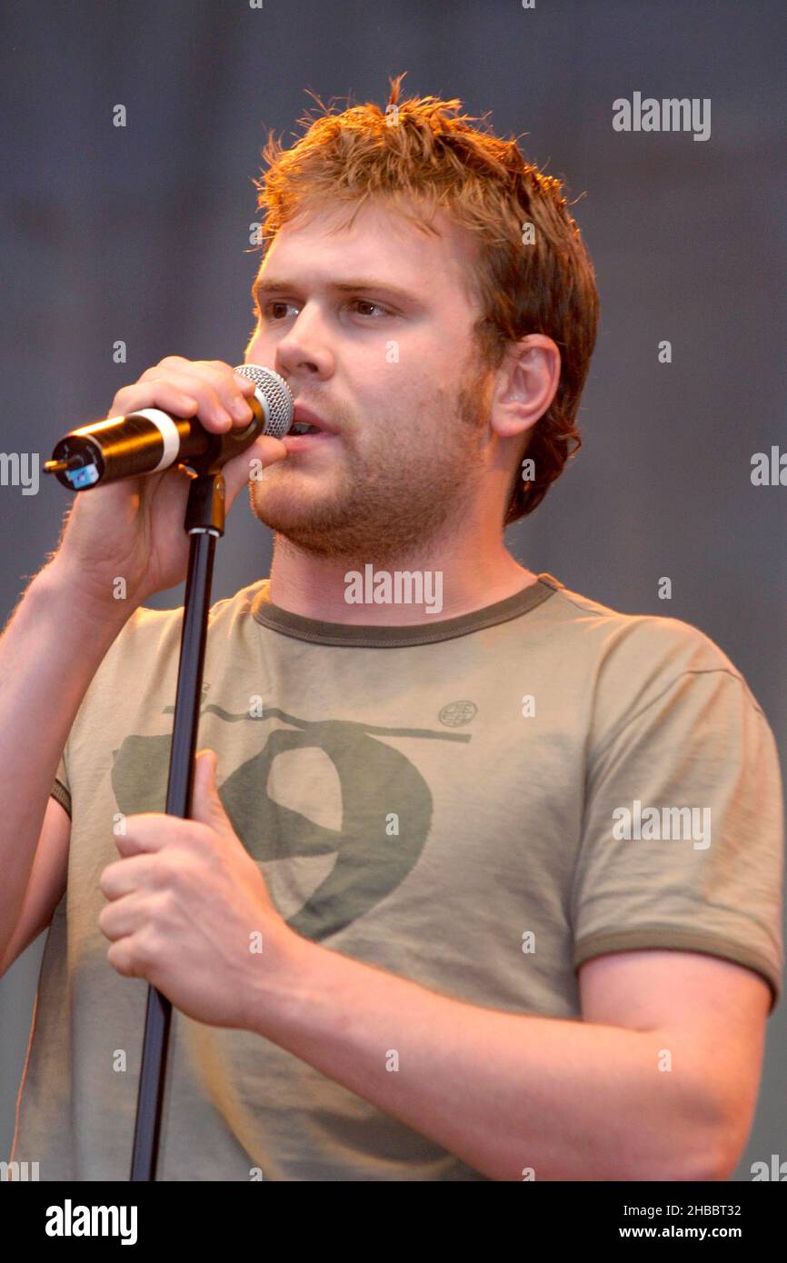 Singer daniel bedingfield hi-res stock photography and images - Alamy