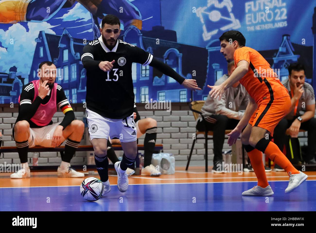 Sozer hi-res stock photography and images - Alamy