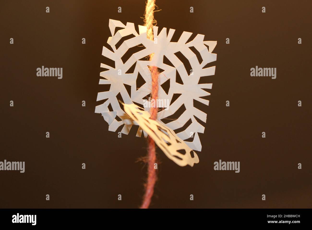 Building snowflake chain hi-res stock photography and images - Alamy