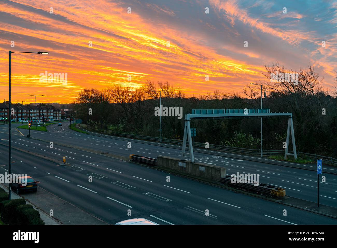 A406 north circular road hi-res stock photography and images - Alamy