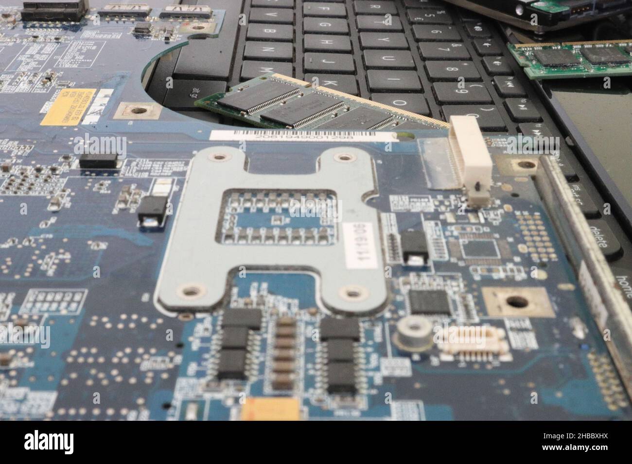 Electronic components of the computer on the keyboard Stock Photo - Alamy