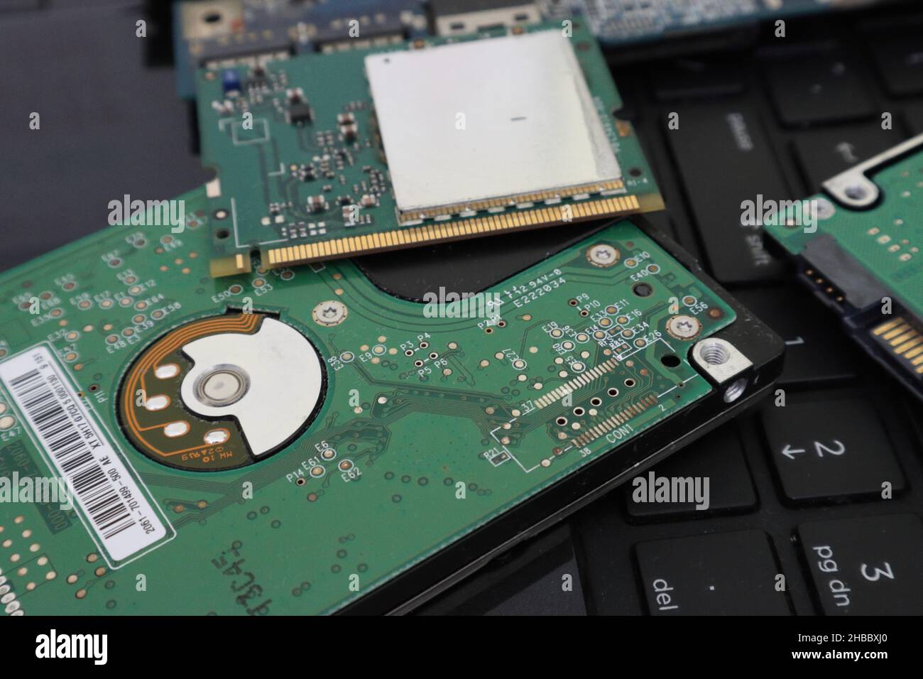 Digital device graphic hi-res stock photography and images - Alamy