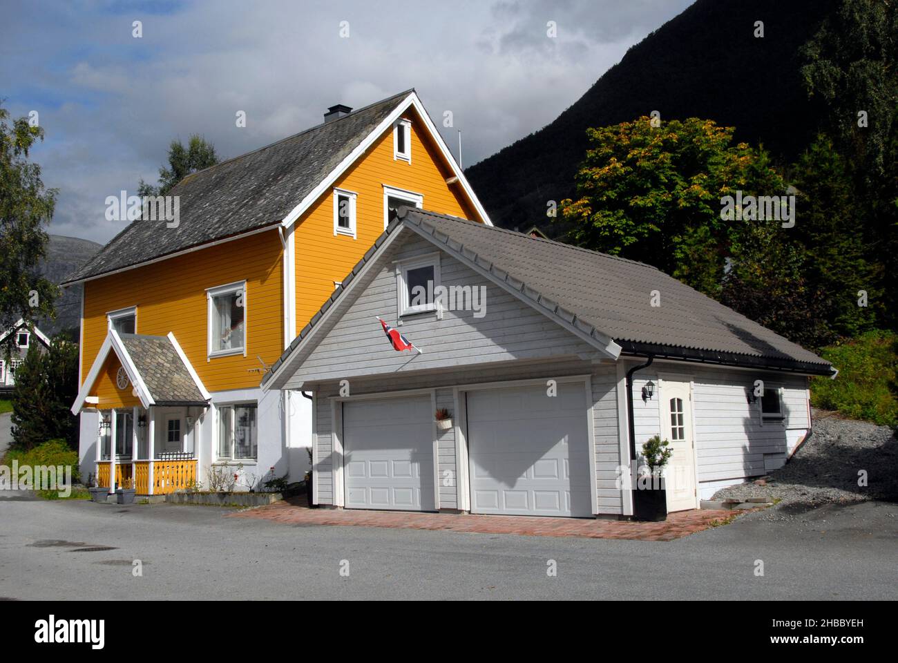 Attractive hillside architecture hi-res stock photography and images ...