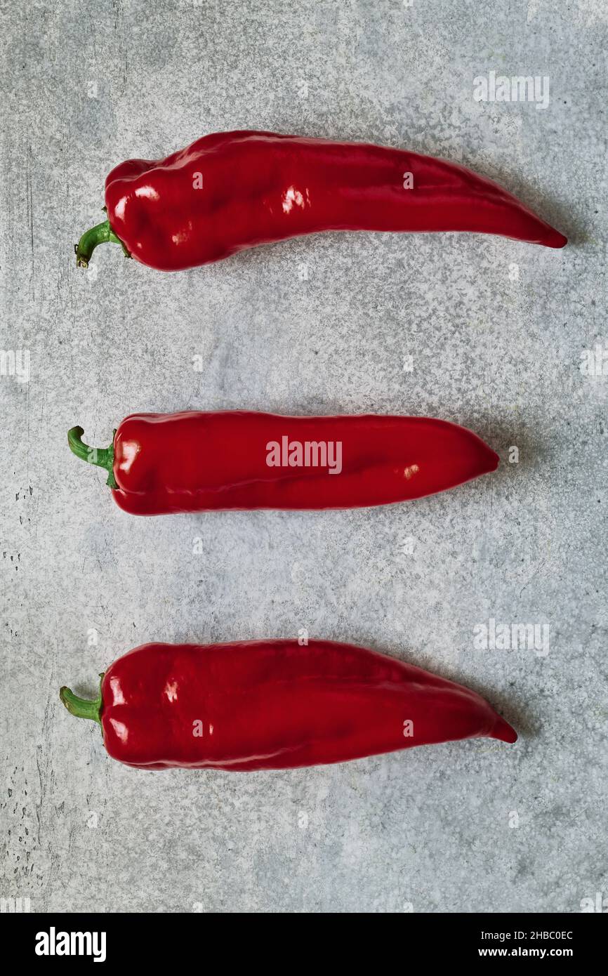 Pods paprika hi-res stock photography and images - Alamy