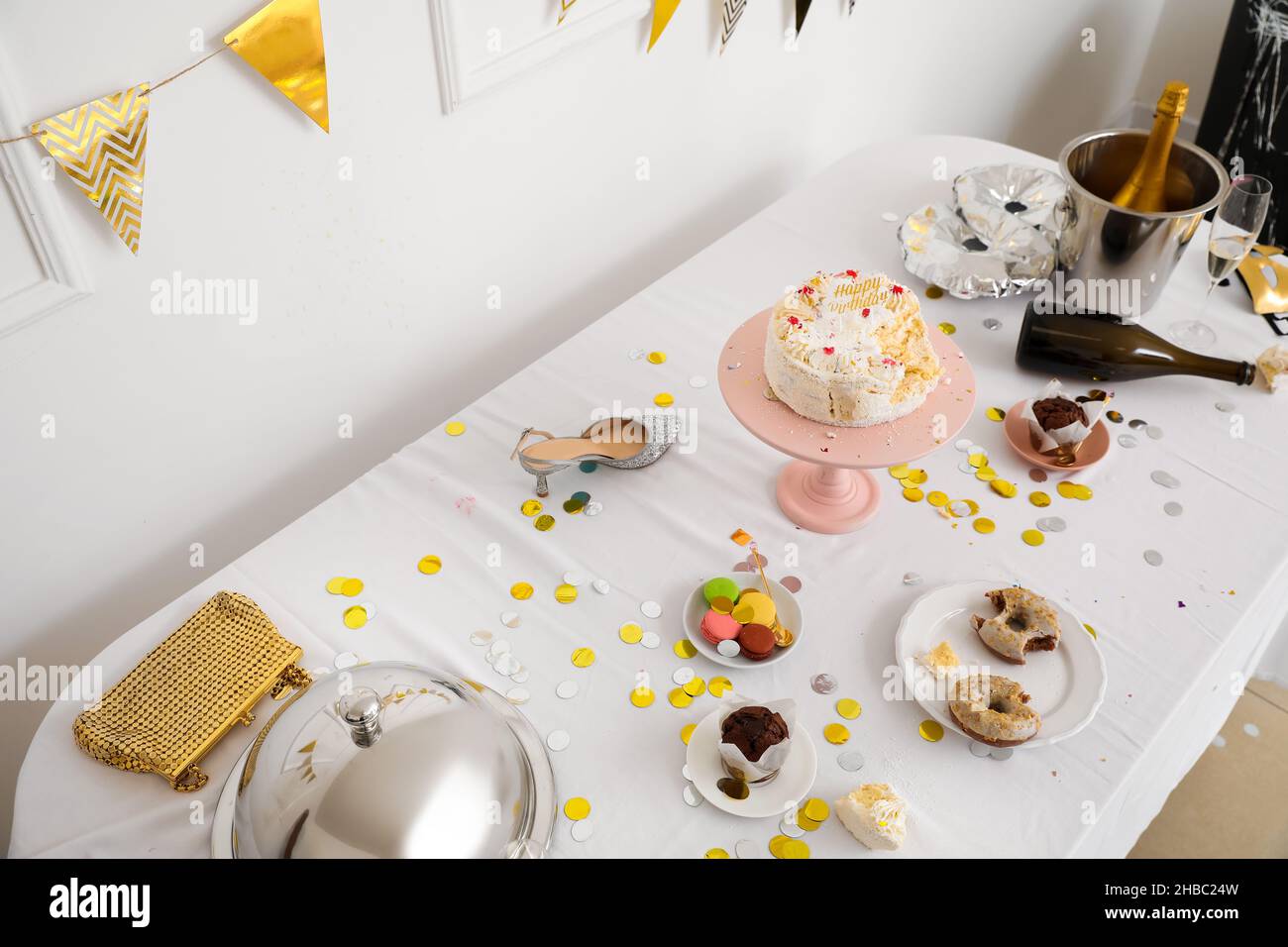 Leftovers aftermath hi-res stock photography and images - Alamy