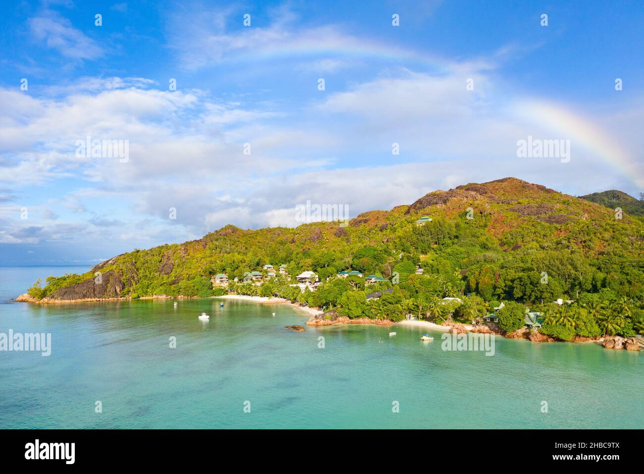 Famous Anse Volbert (Cote d'Or) beach on the Praslin island, Seychelles ...