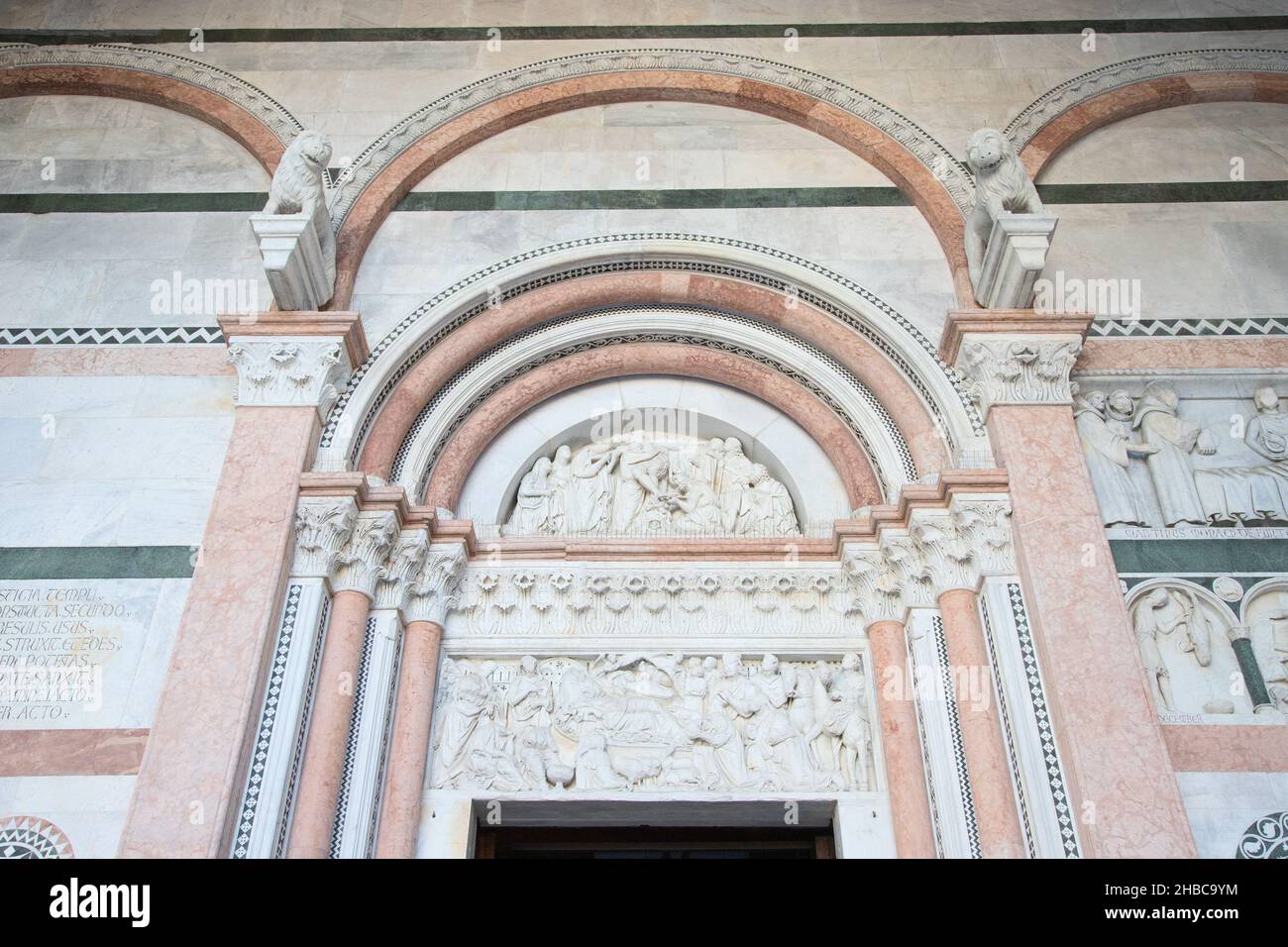 Historical medieval city Lucca in Tuscany, Italy Stock Photo - Alamy