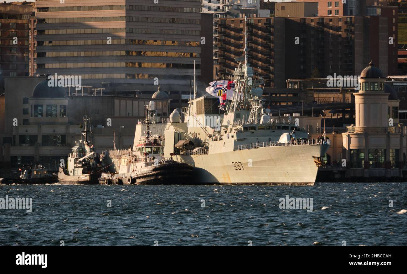 Halifax, Nova Scotia, Canada. December 18th, 2021. On a chilly December ...