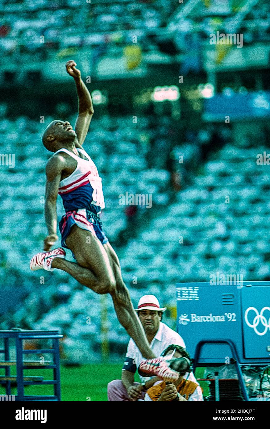Mike Powell (USA) winsthe silver mdal competing in the long jump at the 1992 Olympic Summer ...