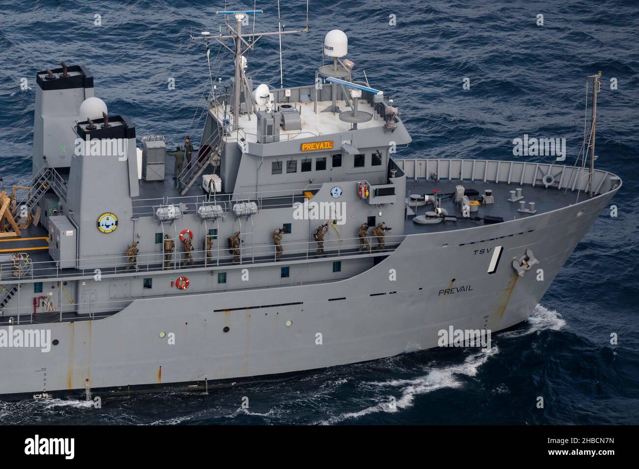 (211204-N-MZ836-1269) ATLANTIC OCEAN (Dec. 4, 2021) A visit, board ...