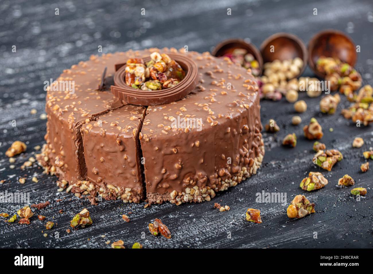 Croquant and chocolate cake hi-res stock photography and images - Alamy