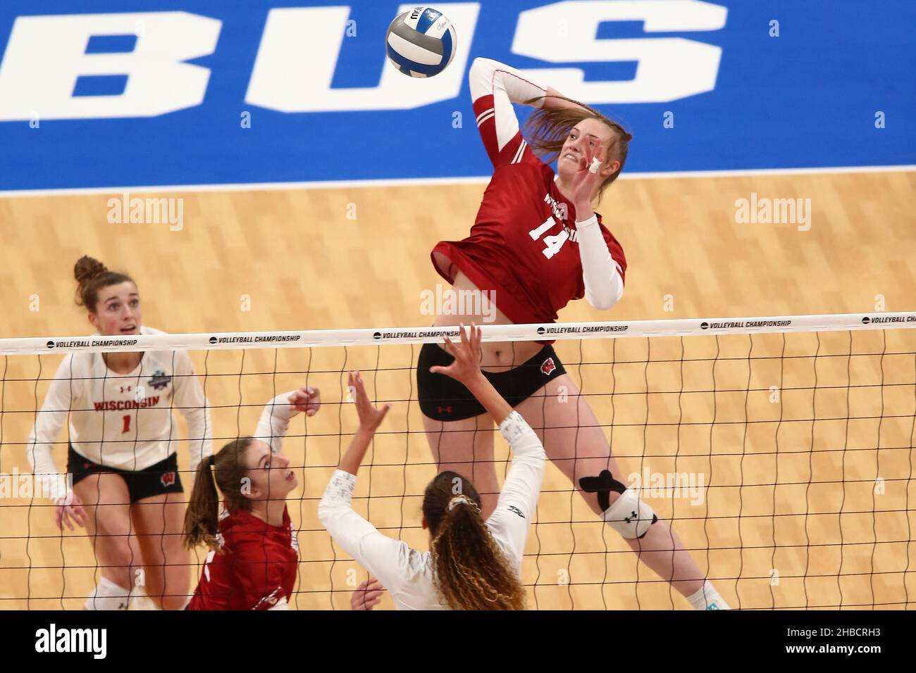 Columbus, OH, USA. 16th Dec, 2021. Columbus, OH - 2021/12/16 - ANNA ...