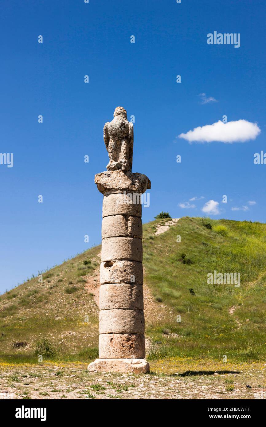 Karakus Tumulus, eagle statue atop Roman column, royal tomb of ...