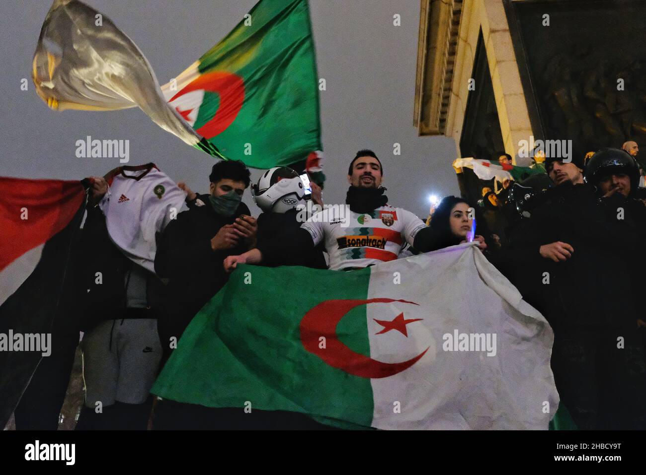 London, UK, 18th Dec, 2021. Hundreds of Algeria football fans gather in ...