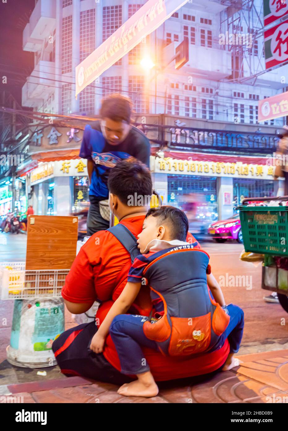Child vendor asia hi-res stock photography and images - Alamy