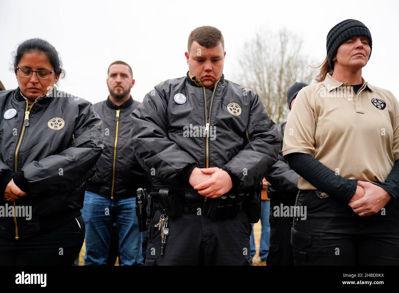 Corrections officer and inmates hi-res stock photography and images - Alamy