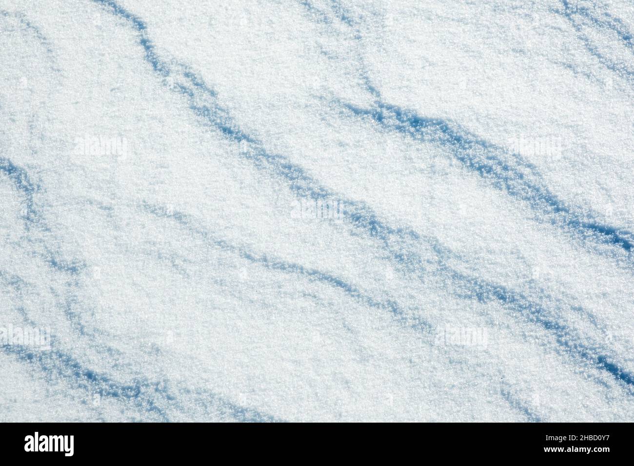 Snow texture with snow waves. Winter nature background Stock Photo - Alamy